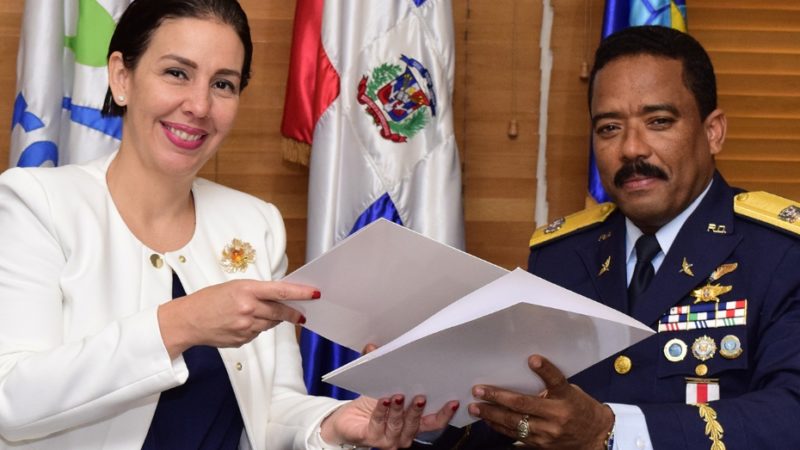 Aerodom y Cesac firman acuerdo para fortalecer seguridad en aeropuertos ...